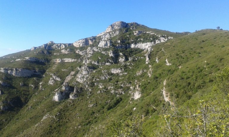 La Foradada: espectacular balcón natural en el Montsià - Guias.travel
