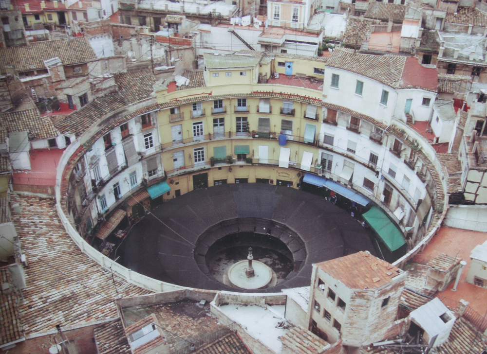 Una plaza con magia en Valencia - Guias.travel