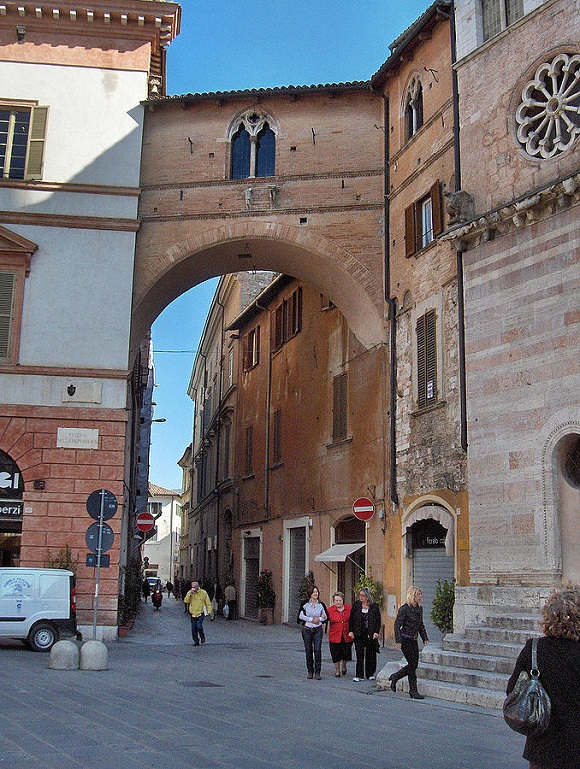 Foligno, una guinda perfecta para Perugia y su chianti - Guias.travel